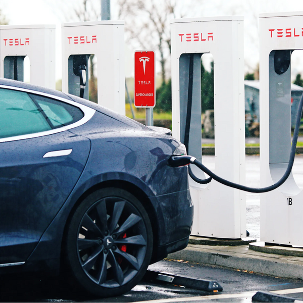 How Much Does It Cost to Charge a Tesla BLUETTI CA